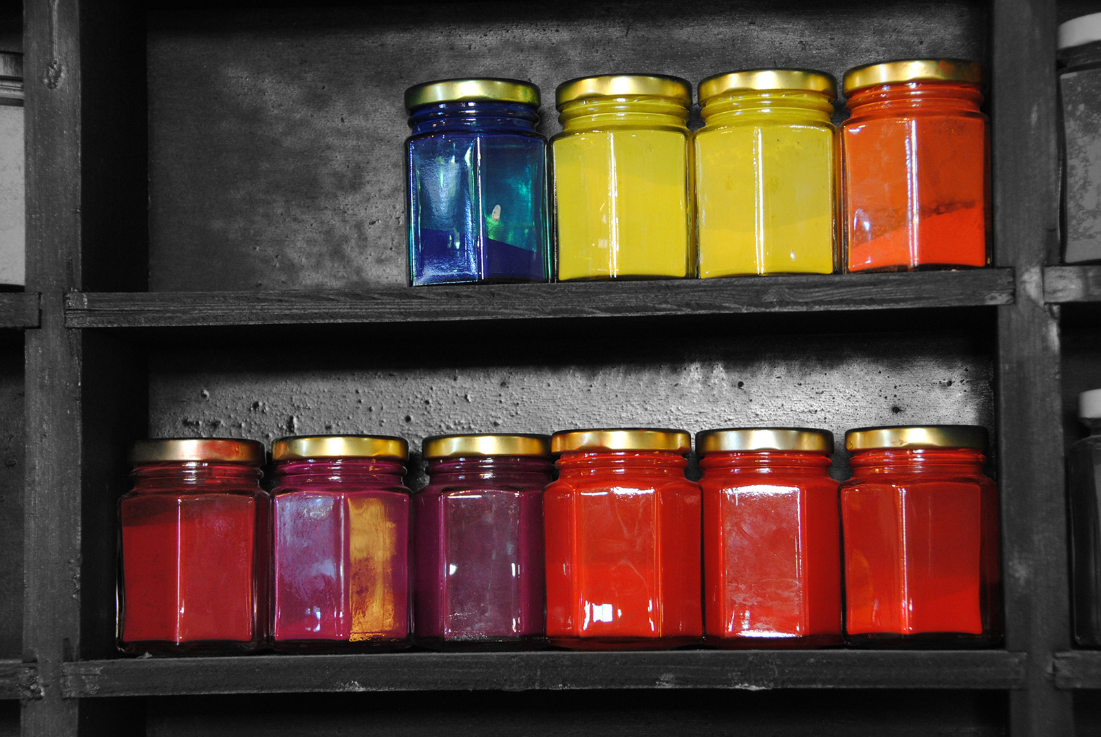 VIDEO: Sinopia Goes Global With Color - Mission Local