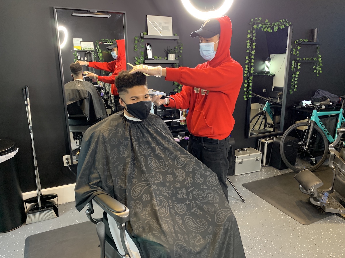 Neighborhood Notes: Signs of recovery in the neighborhood, art shows ...