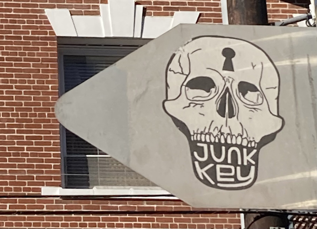 Like a hole in the head - Mission Local