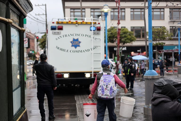 SFPD 'mobile command unit' rolls up to 16th and Mission