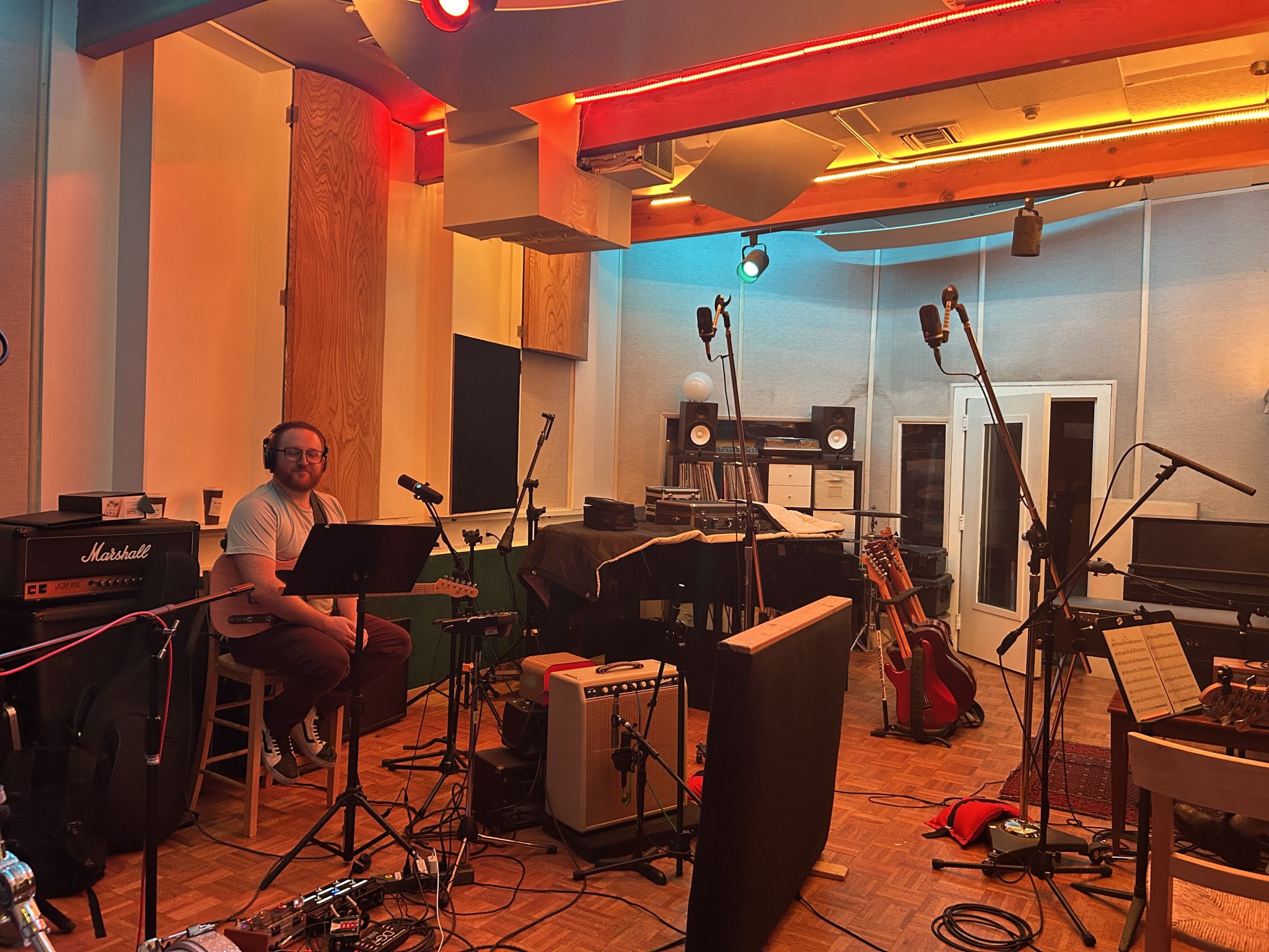 Meet the Tenderloin studio that hosted artists from Train to Tupac