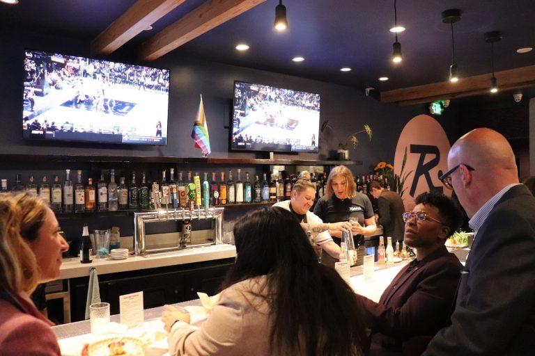 Fans cheer for Rikki's, San Francisco's first women's sports bar