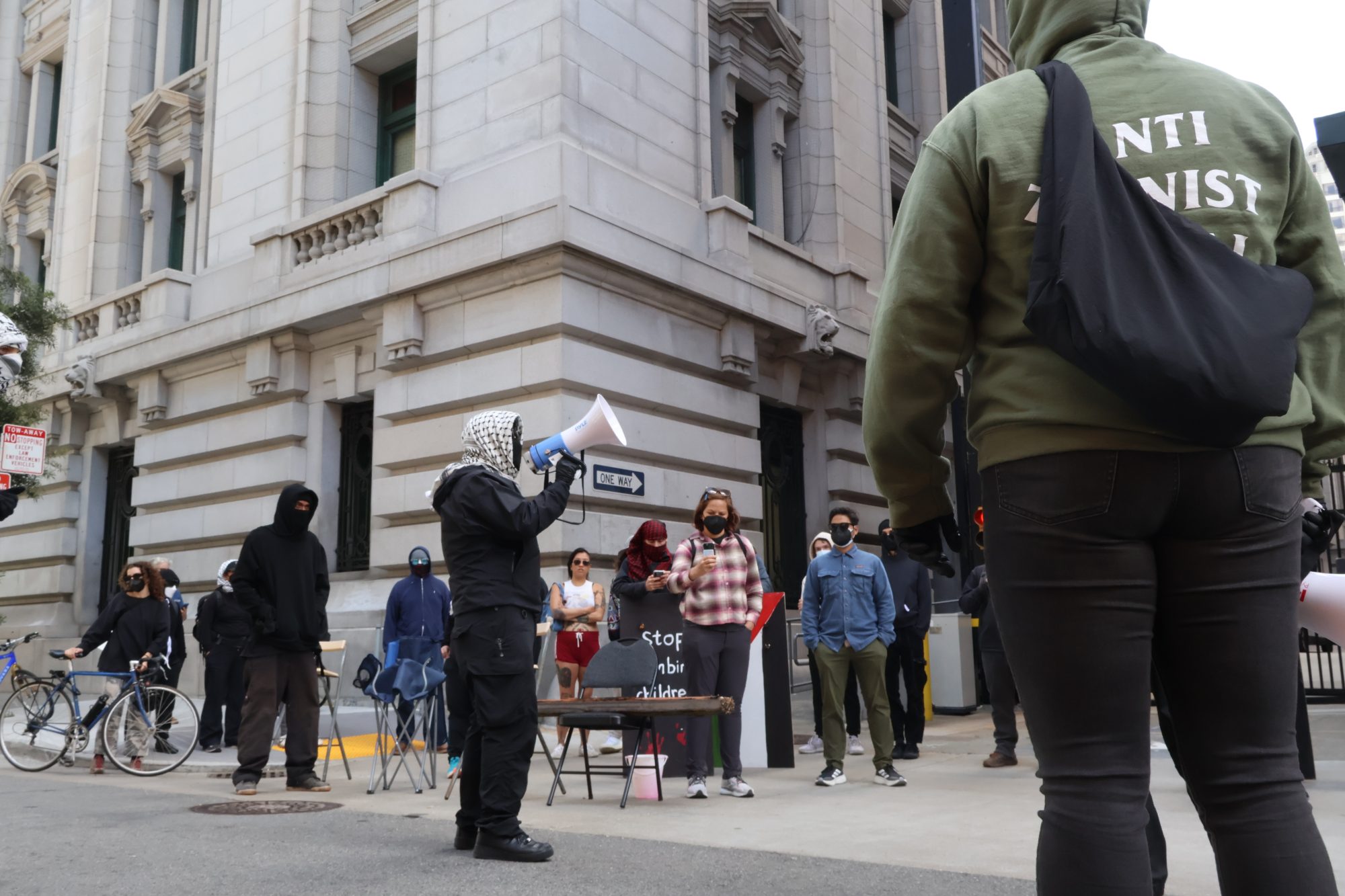 Asylum-seekers are spending longer at S.F.'s ICE field office