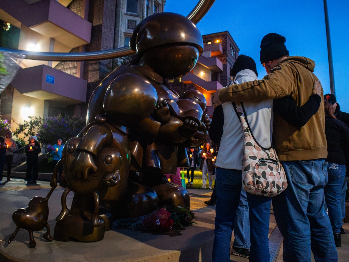 At vigil for slain S.F. hospital worker, fond memories and anger