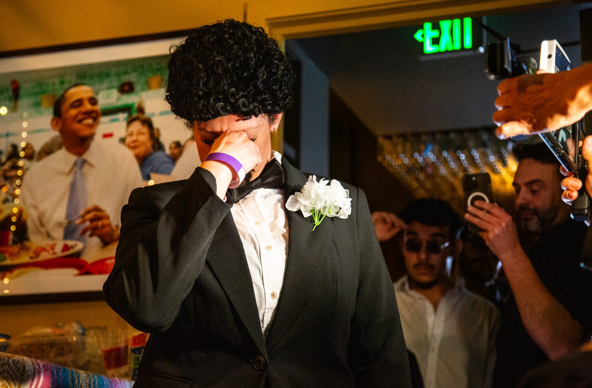 A Bad Bunny look-alike is crowned in S.F., and the crowd goes wild