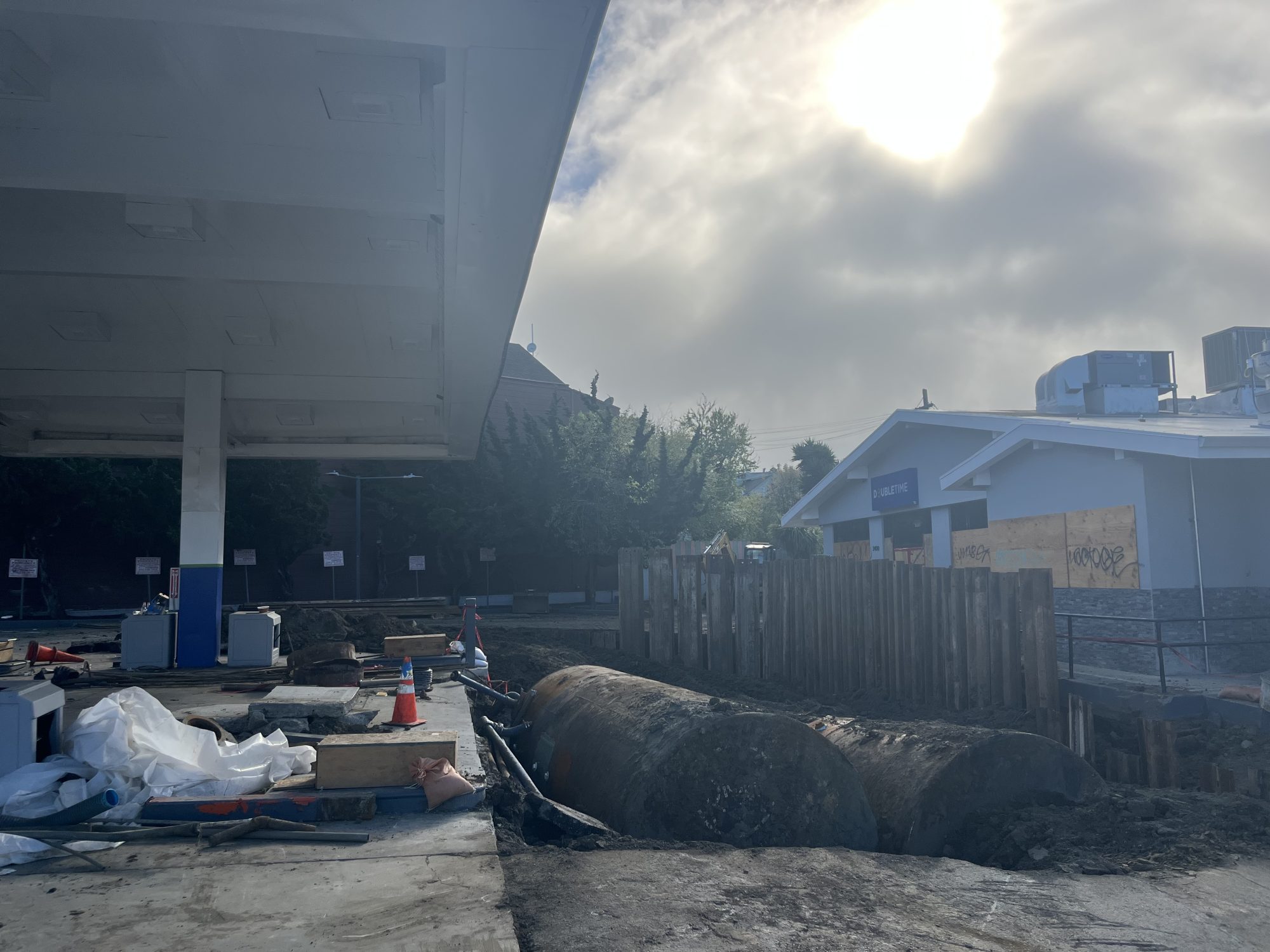 S.F. halts unpermitted excavation at Mission St. gas station